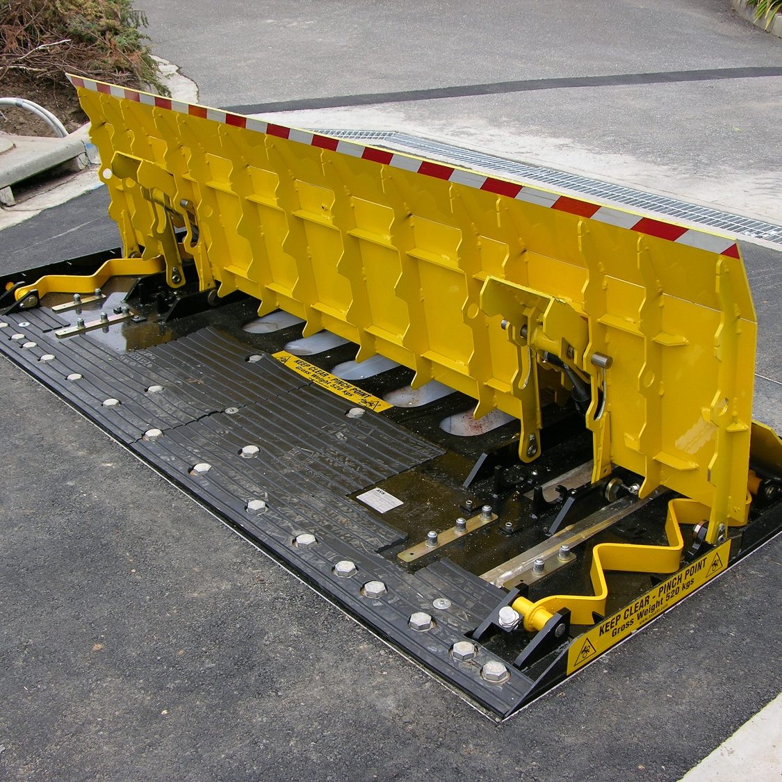 High Security Road Blockers | Ireland | Breezemount